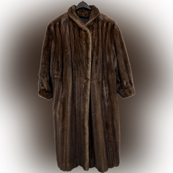 Steven Corn Furs | Jackets & Coats | Elevate Your Elegance Fullsize ...